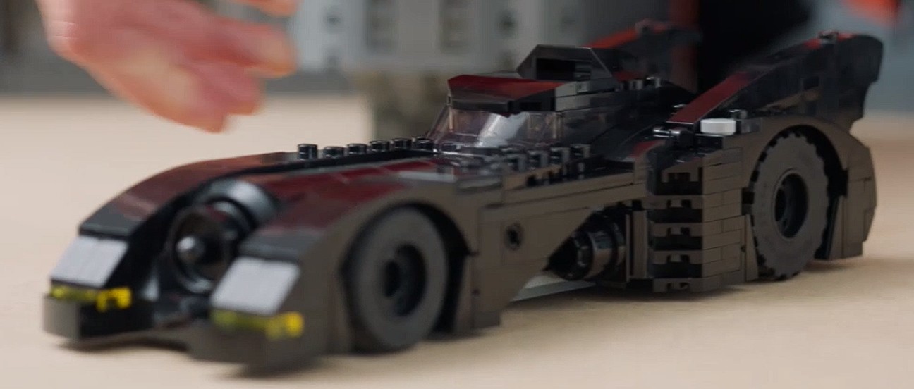 LEGO 76252 Batcave – Shadow Box’s Batmobile looks familiar
