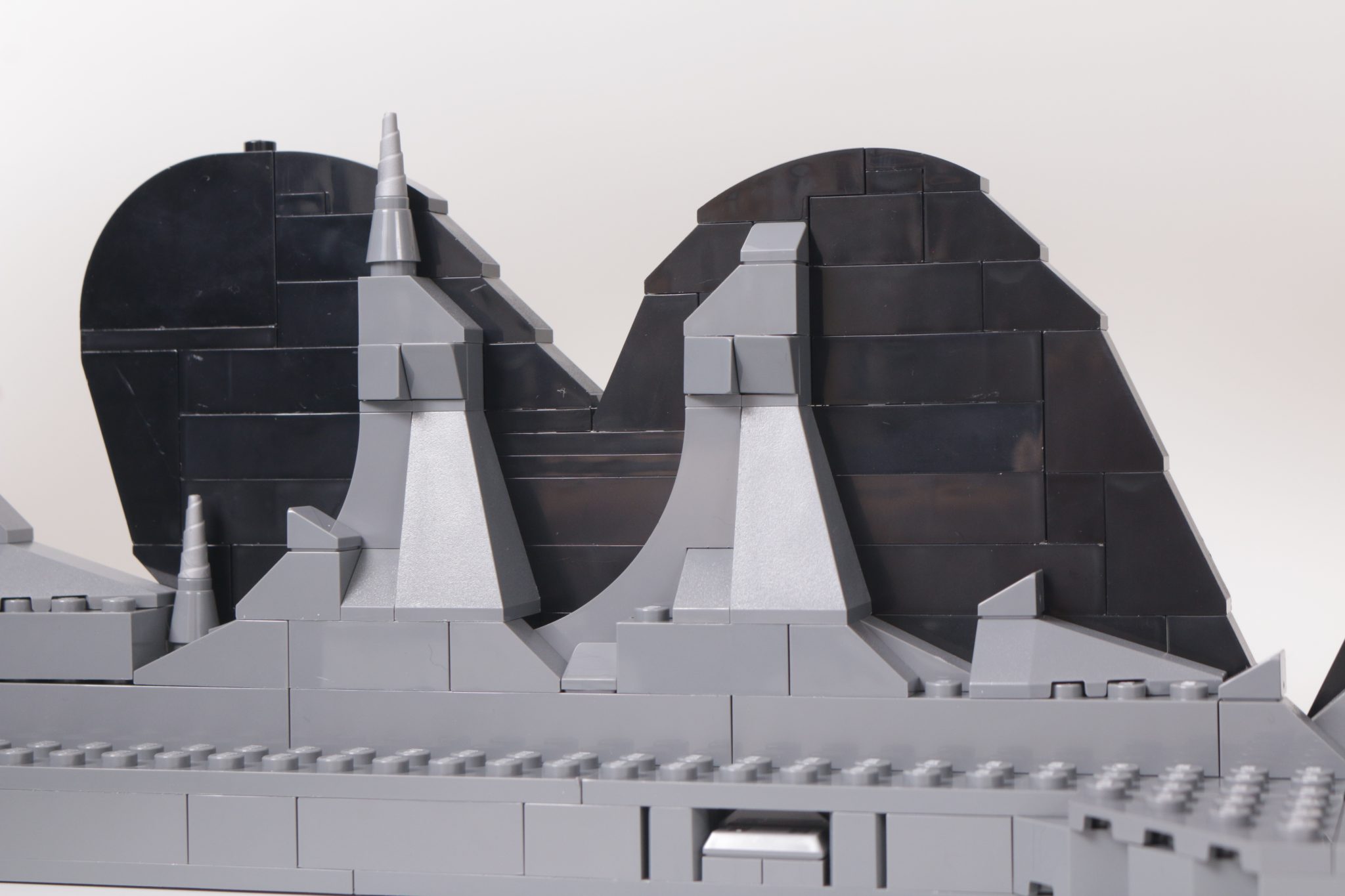 LEGO Batman 76252 Batcave – Shadow Box review