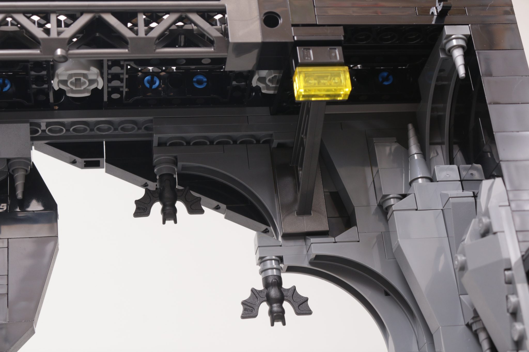 LEGO Batman 76252 Batcave – Shadow Box review