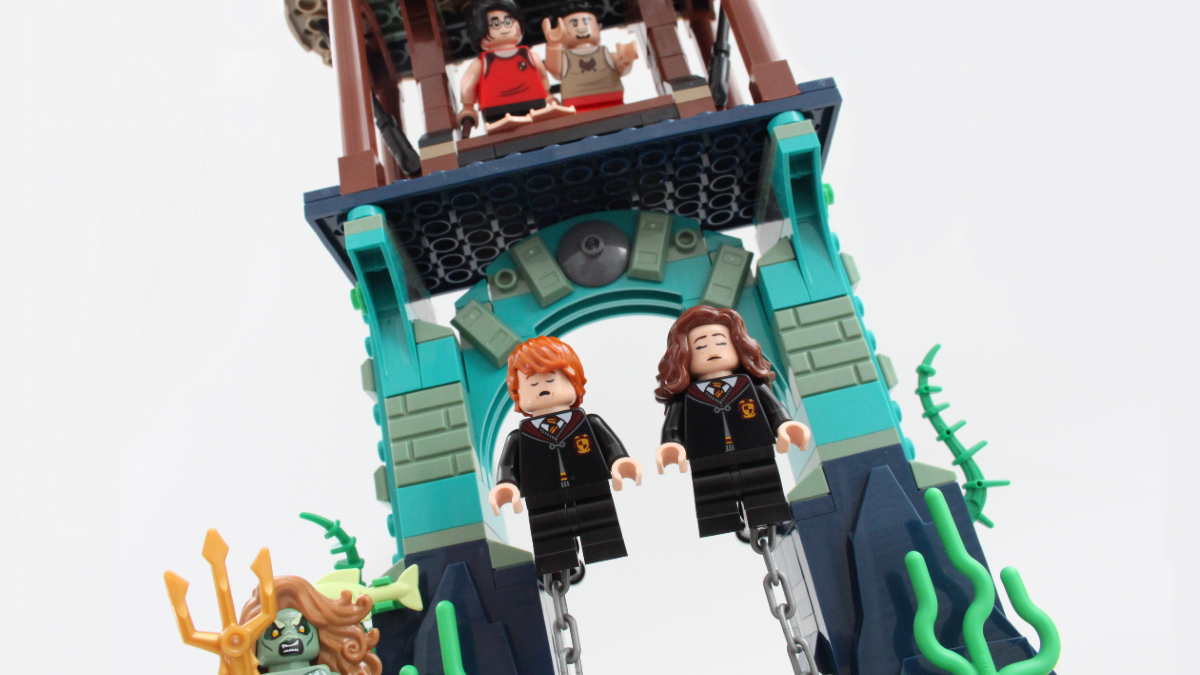 LEGO 76420 Triwizard Tournament: The Black Lake review