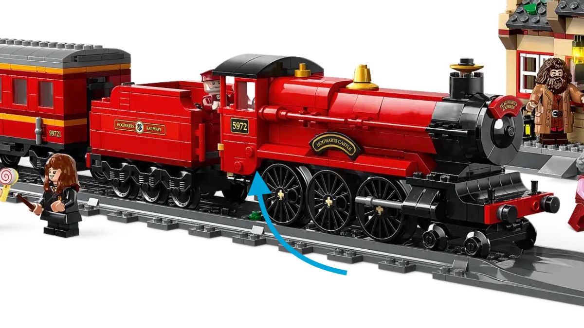 5 ways the new LEGO Hogwarts Express only worked in 2023