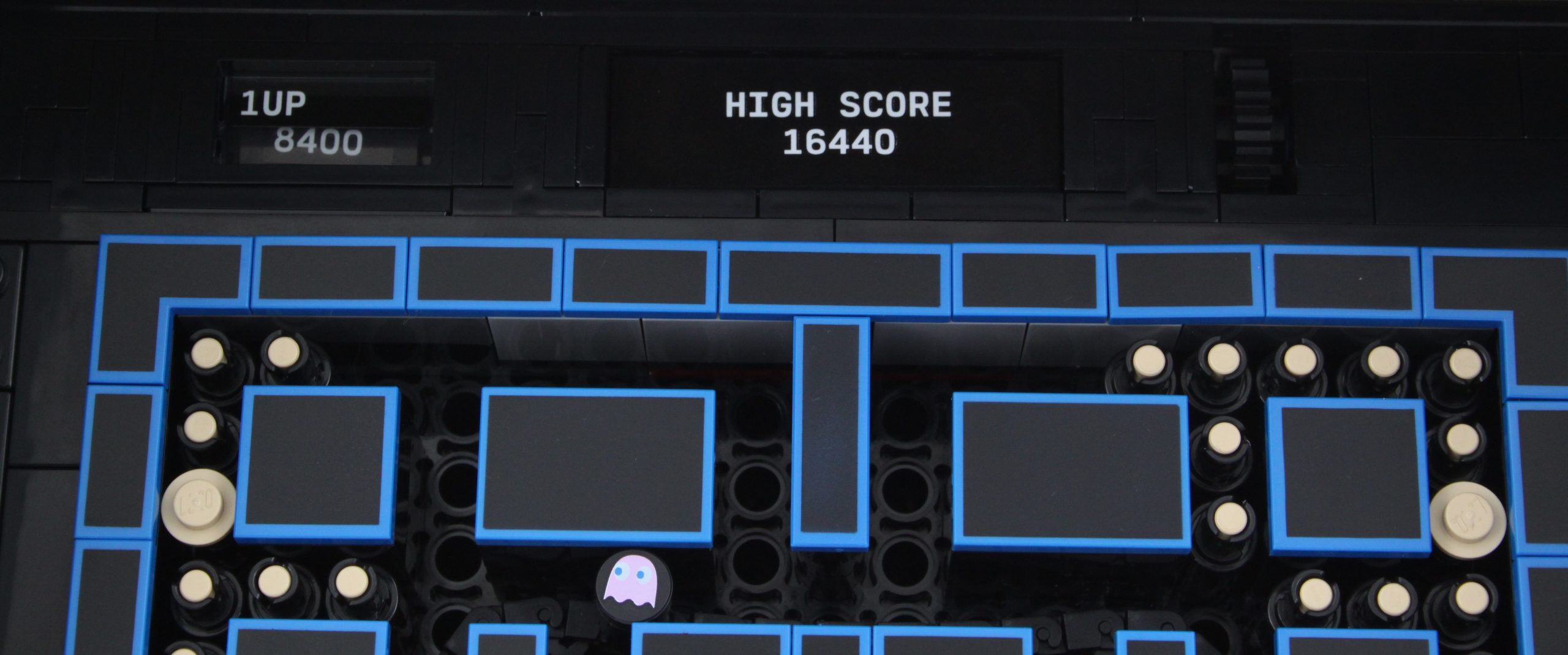 There’s a mystery in LEGO Icons 10323 PAC-MAN Arcade