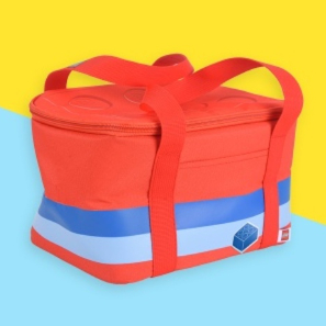 Summer-ready cooler bag available in LEGO VIP Rewards Centre
