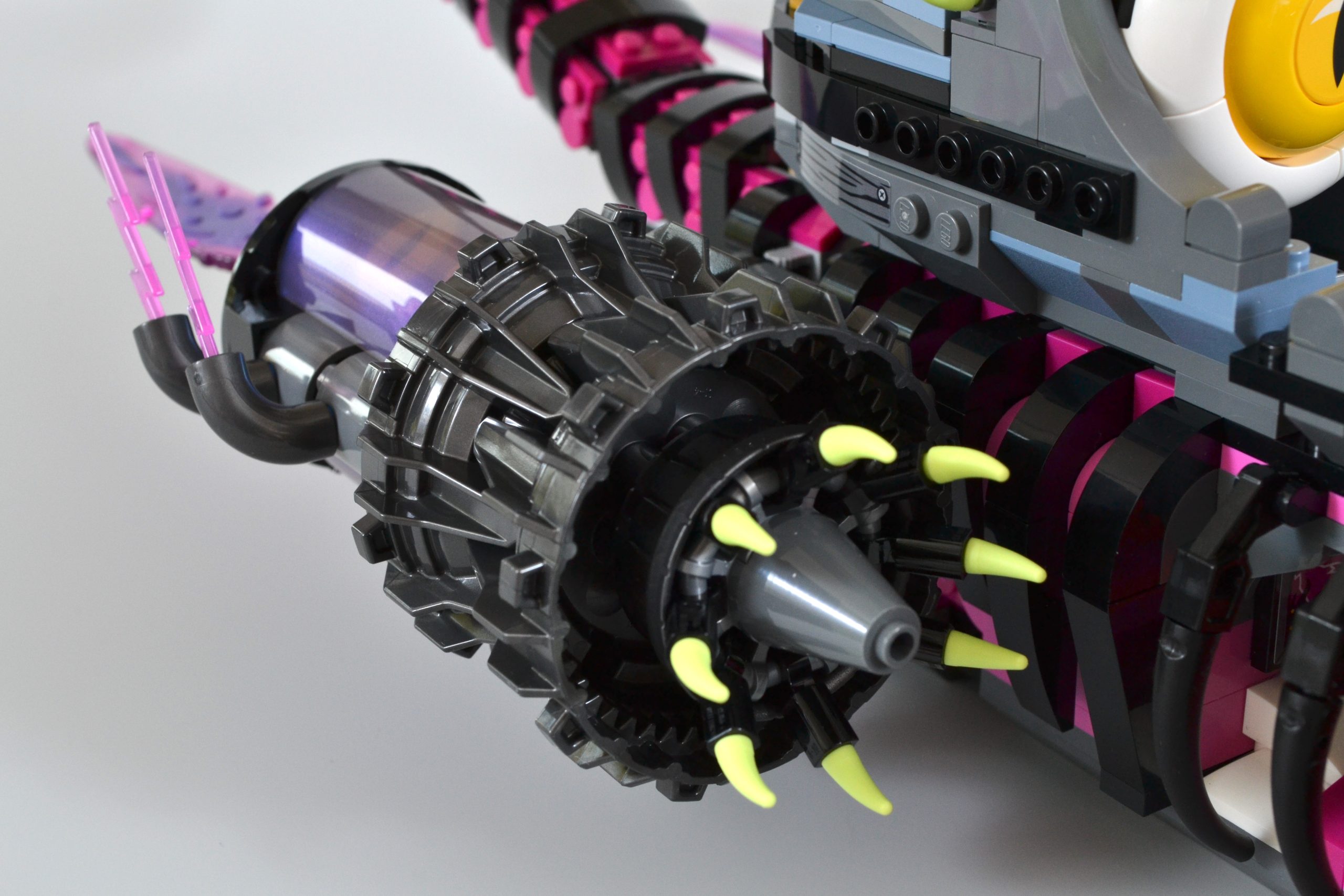 LEGO DREAMZzz 71469 Nightmare Shark Ship review