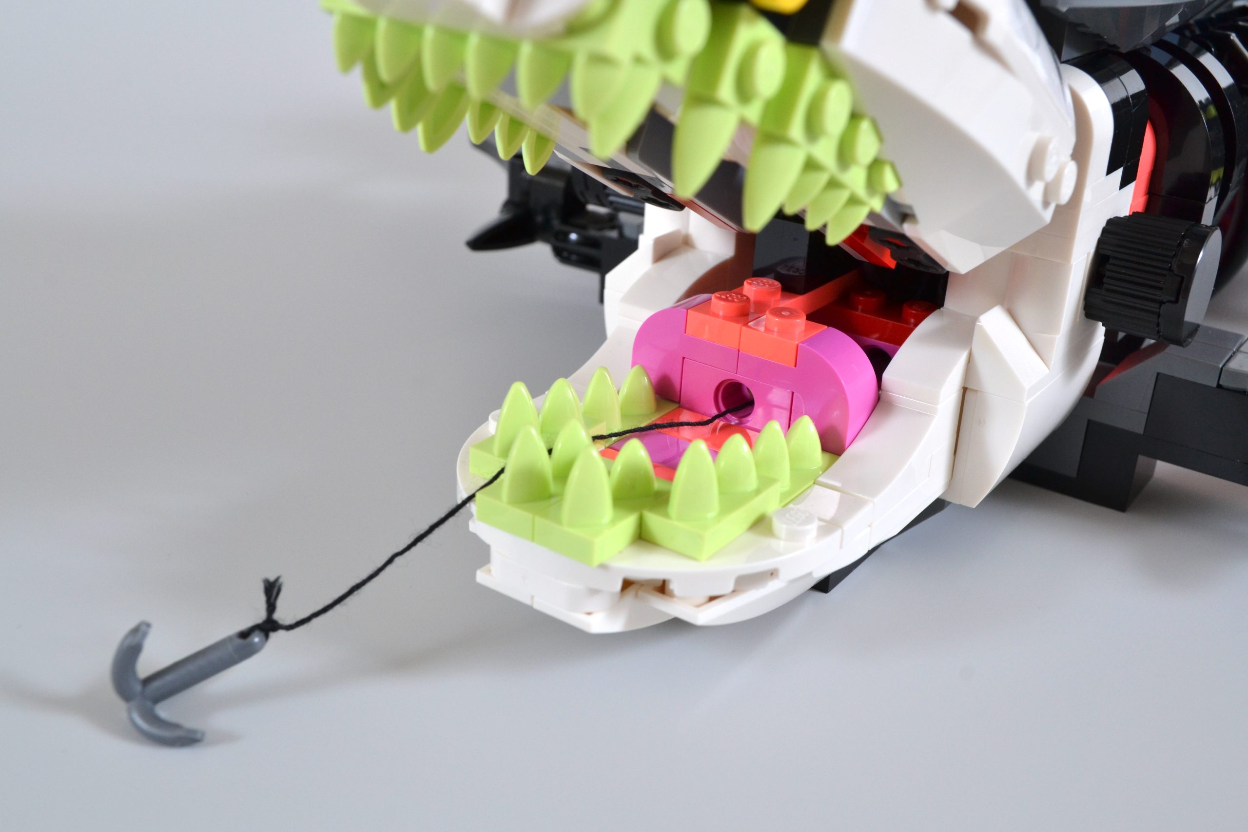 LEGO DREAMZzz 71469 Nightmare Shark Ship review