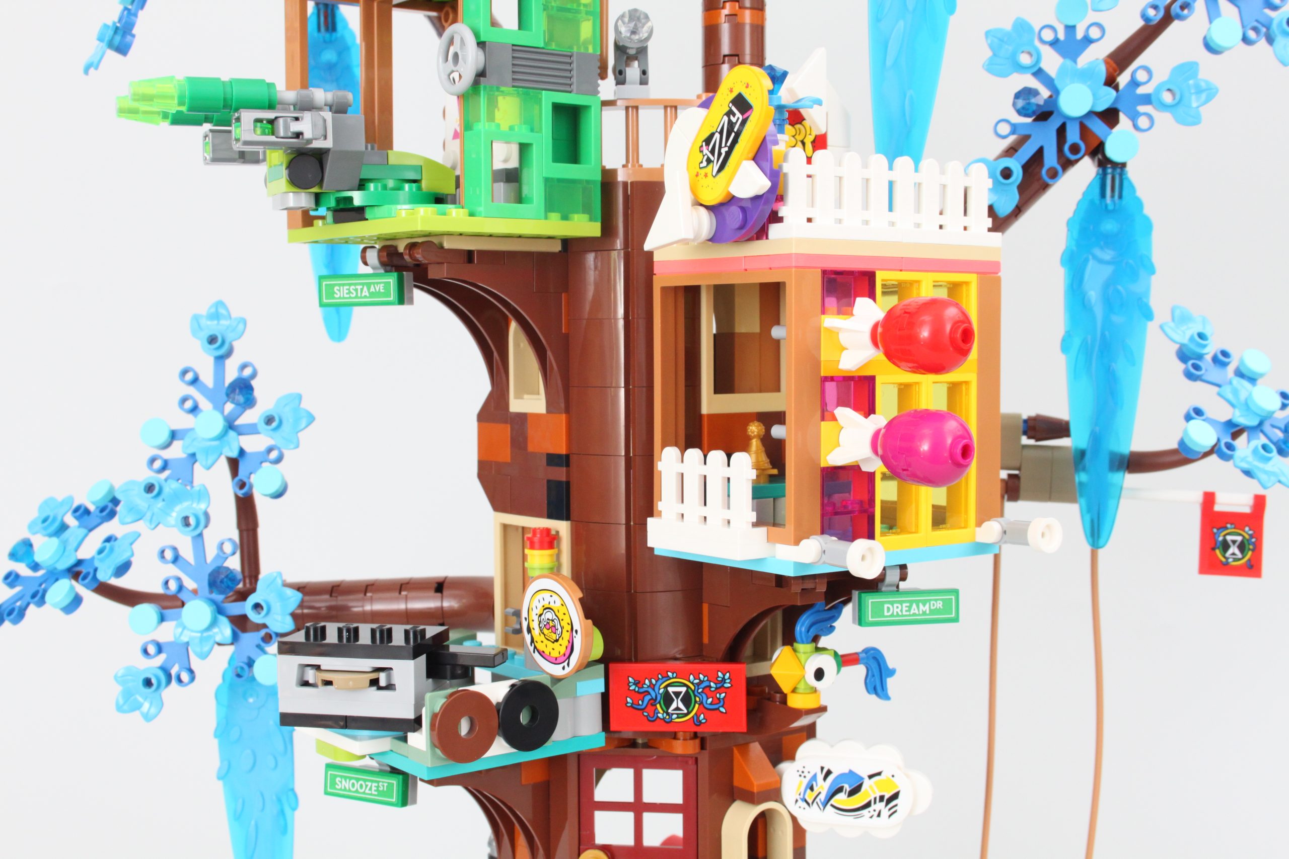 LEGO DREAMZzz 71461 Fantastical Tree House review