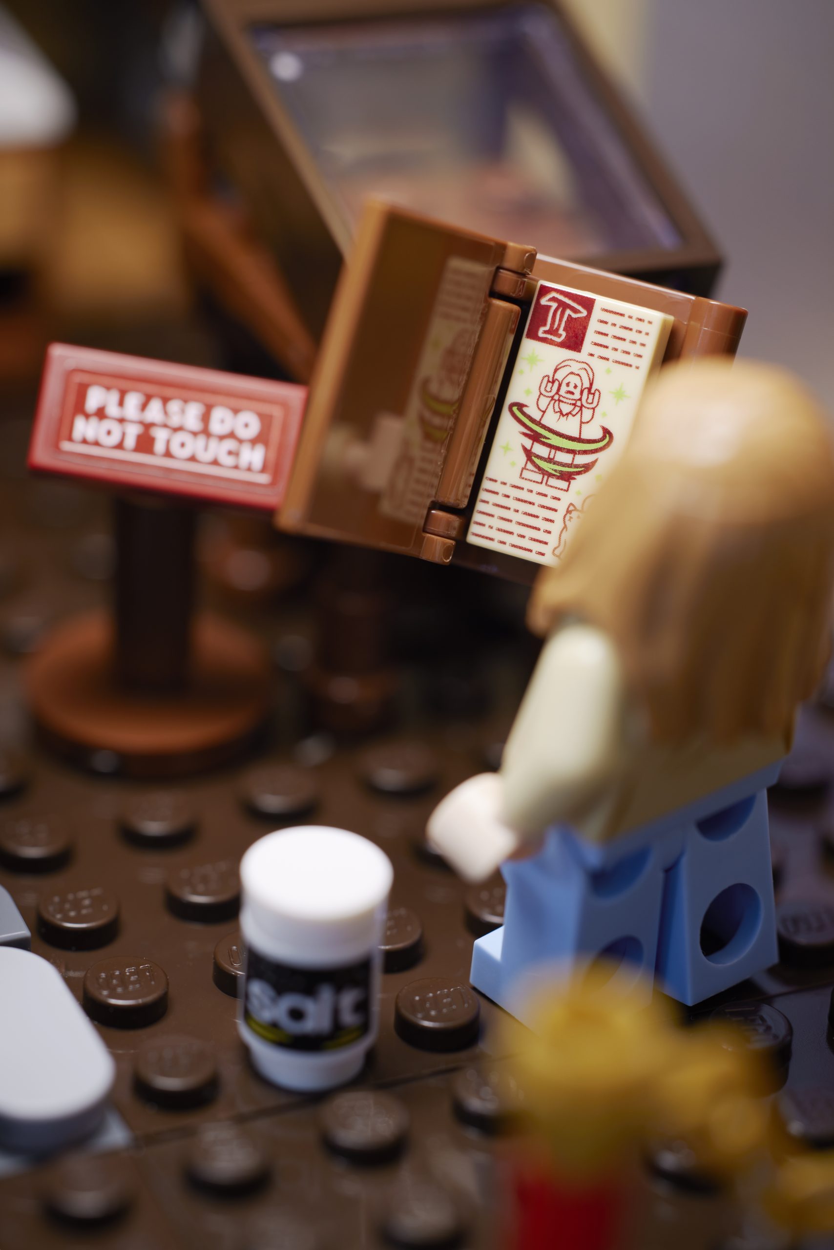 LEGO Ideas 21341 Hocus Pocus – The Sanderson Sisters’ Cottage revealed