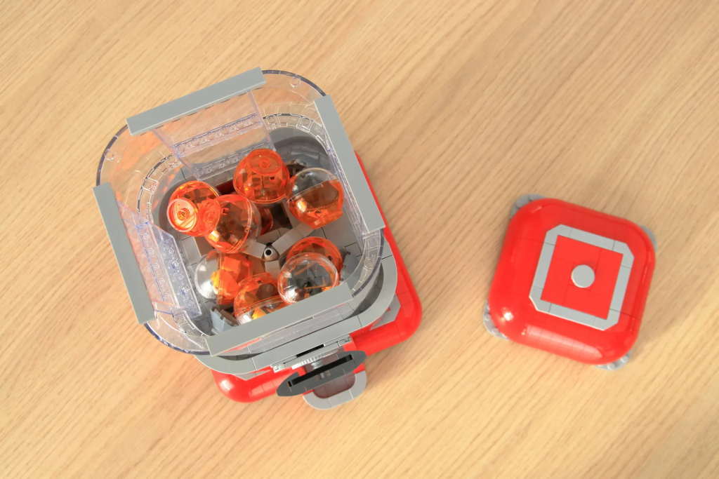 Spin to win: working LEGO gumball machine hits 10K on Ideas