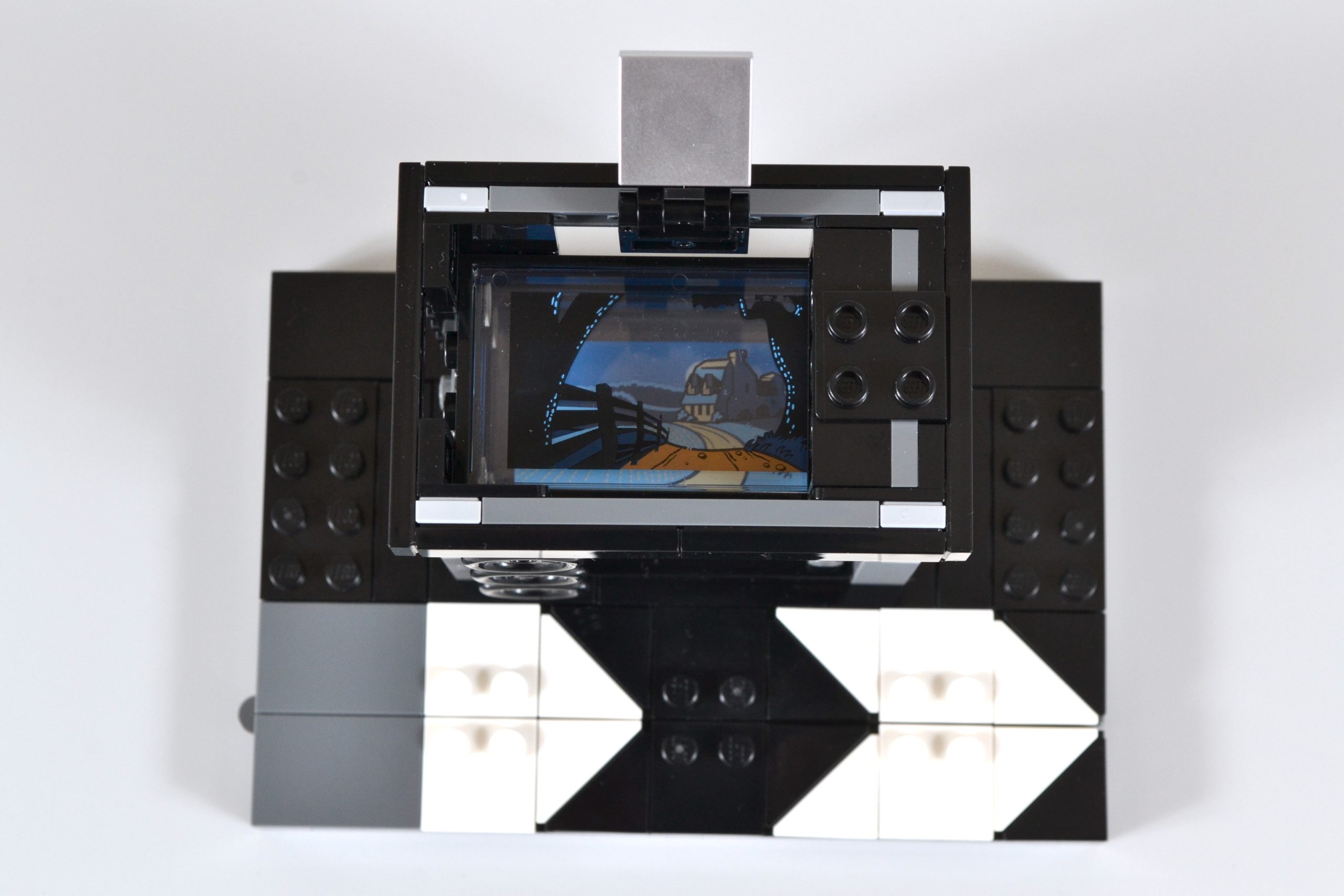 LEGO Disney 43230 Walt Disney Tribute Camera review