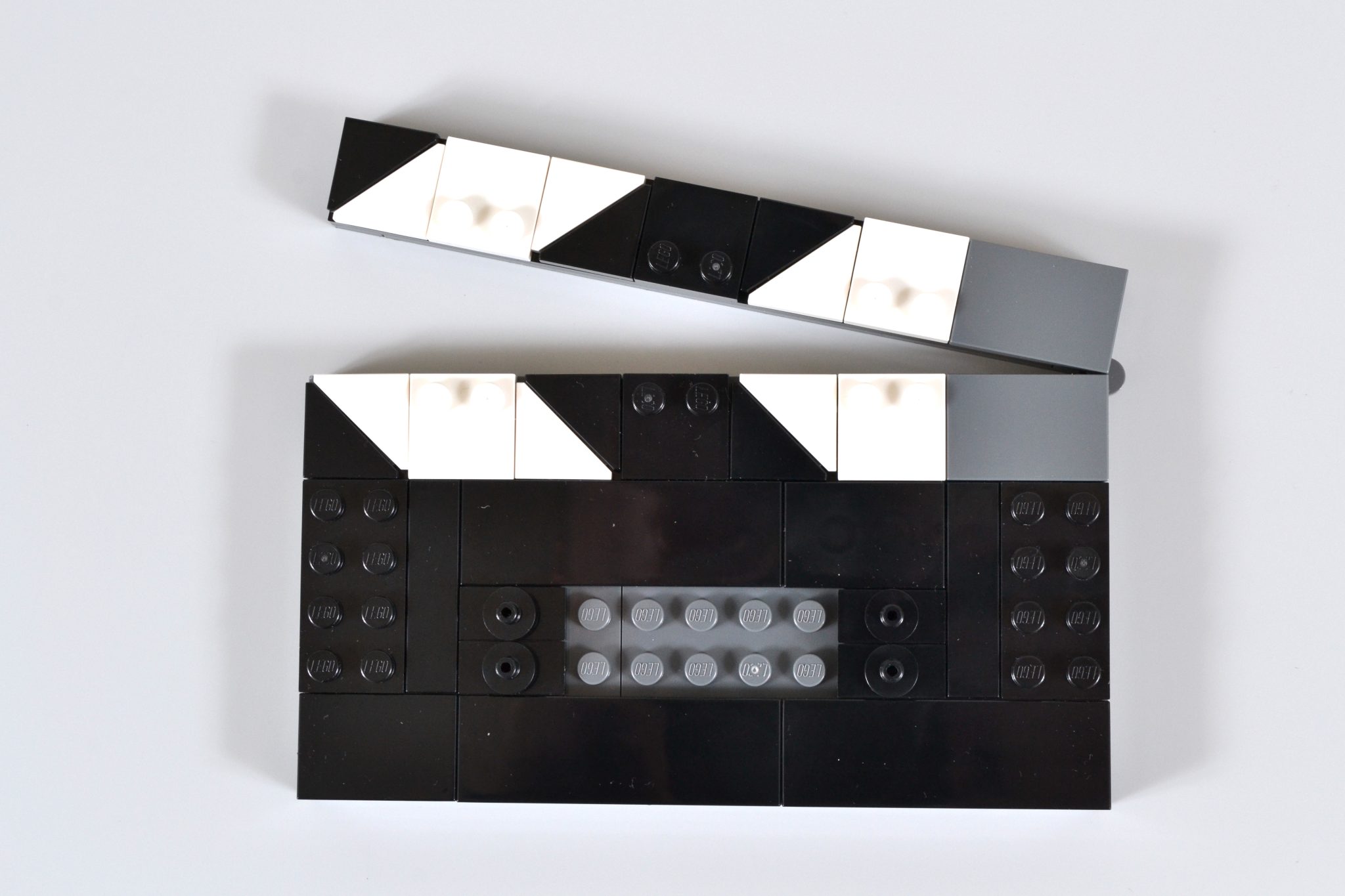 LEGO Disney 43230 Walt Disney Tribute Camera review