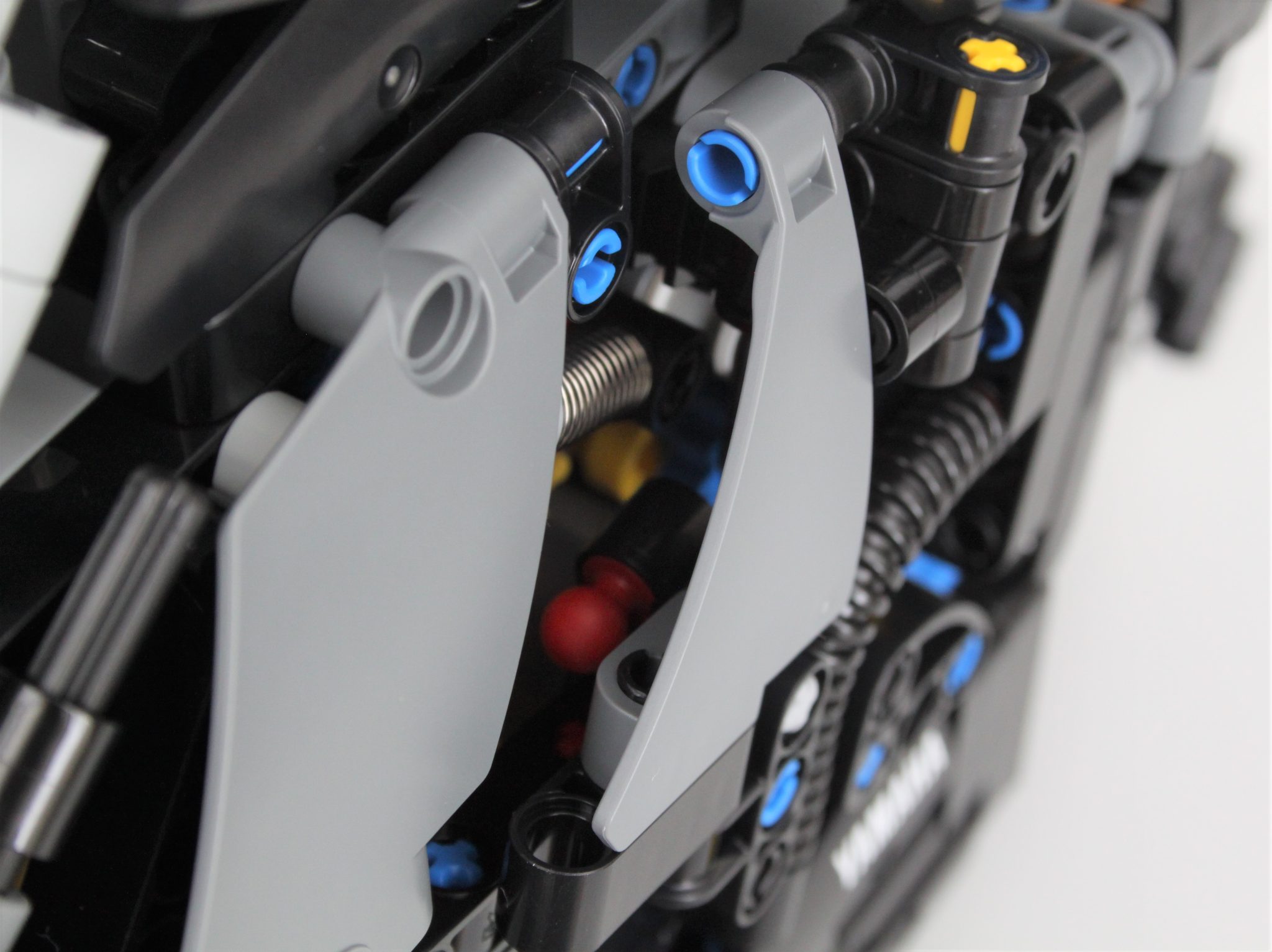 LEGO Technic 42159 Yamaha MT-10 SP review