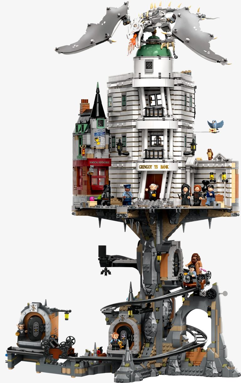 LEGO Harry Potter 76417 Gringotts connected to new GWP