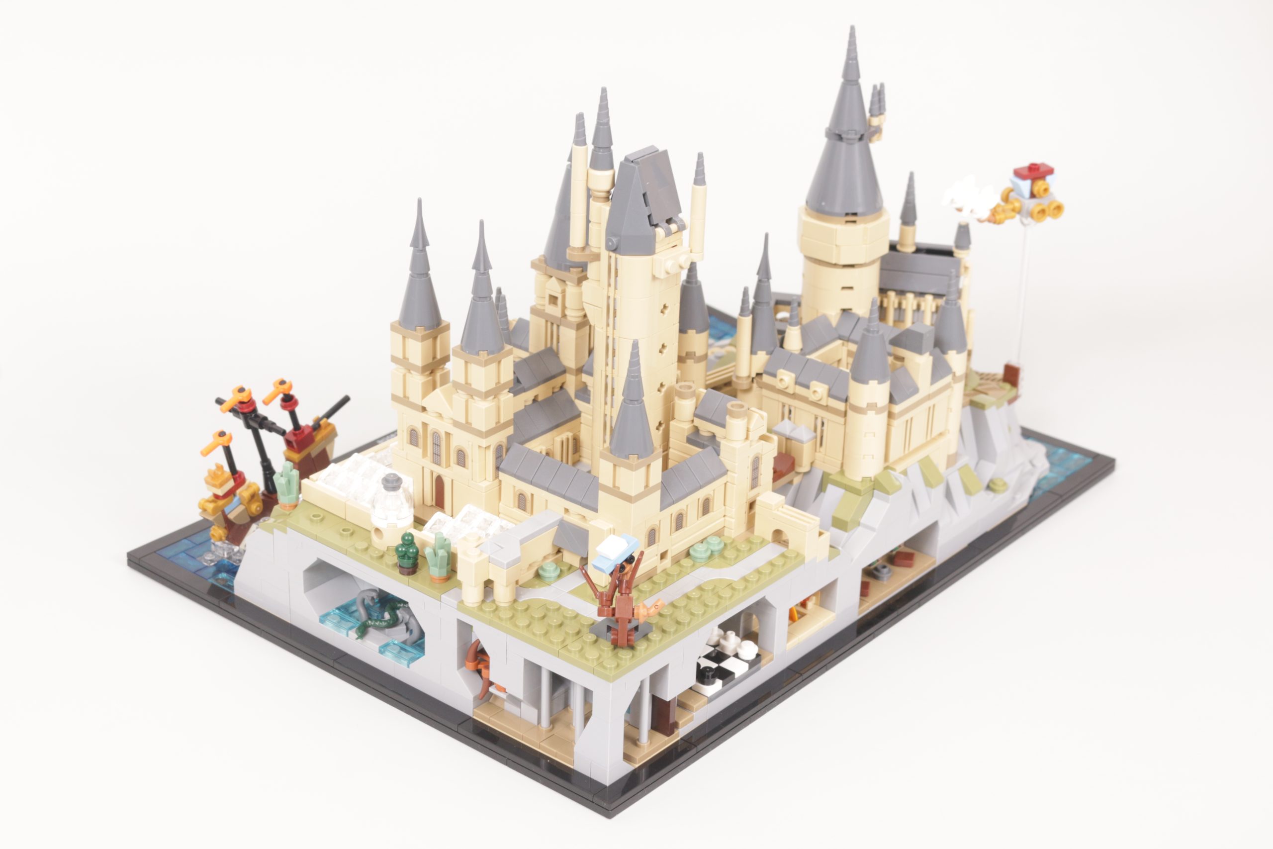 LEGO Harry Potter 76419 Hogwarts Castle and Grounds review