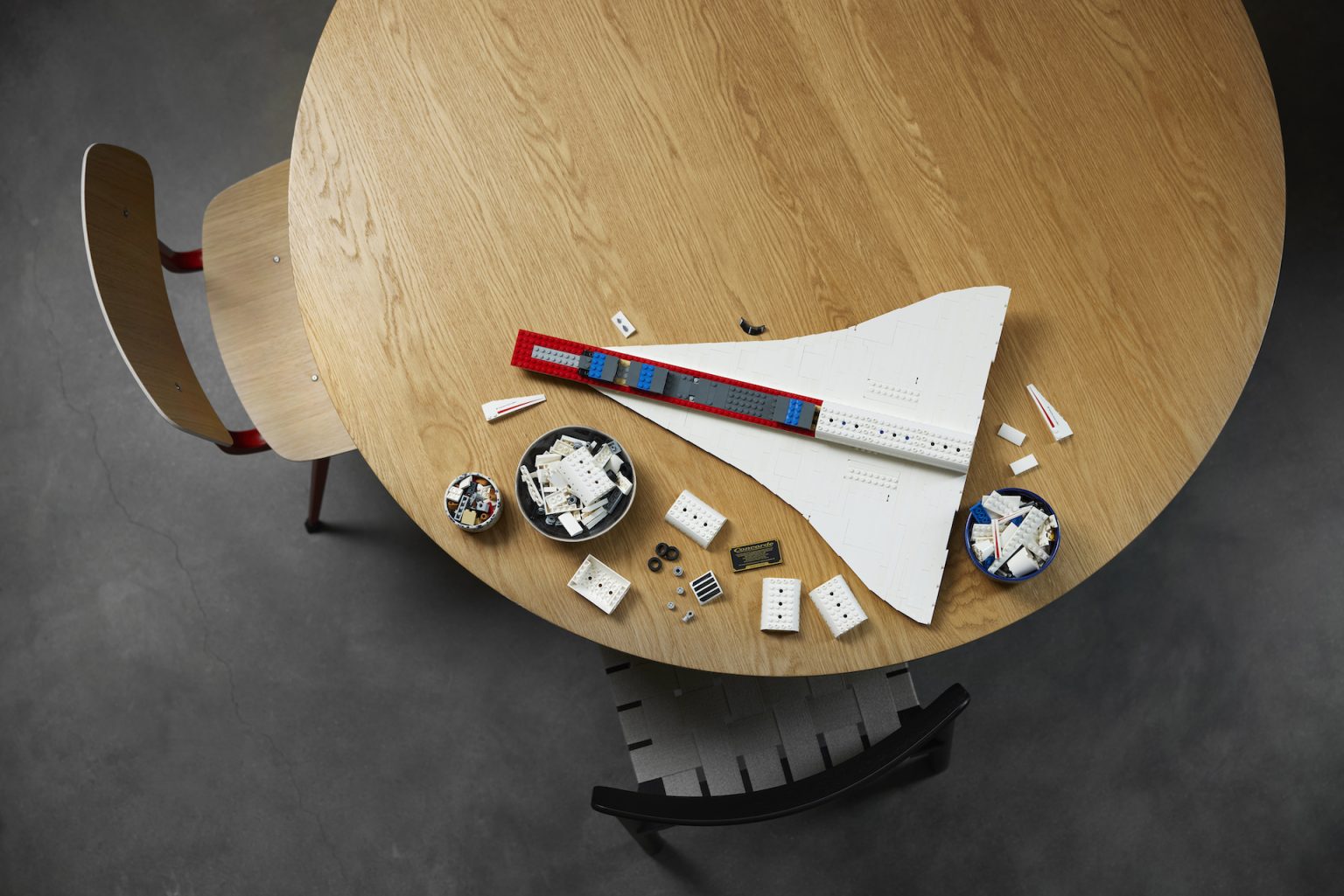 LEGO Icons 10318 Concorde visual tour and gallery