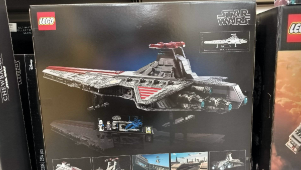 LEGO Star Wars Venator-Class Republic Attack Cruiser reveal