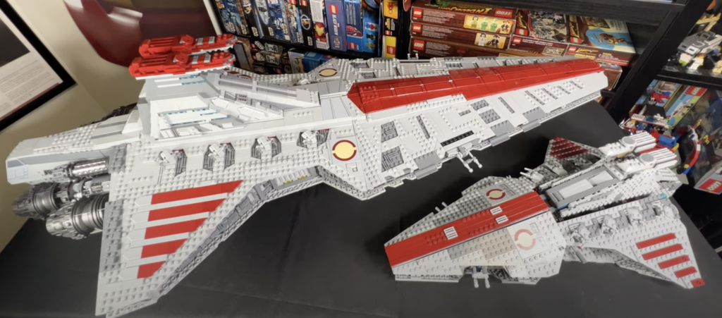 Compare LEGO Star Wars UCS Venator to UCS Imperial Star Destroyer – and ...