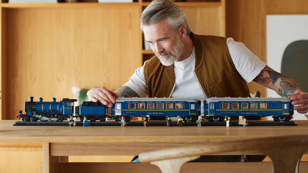 LEGO Ideas 21344 The Orient Express Train designer signing